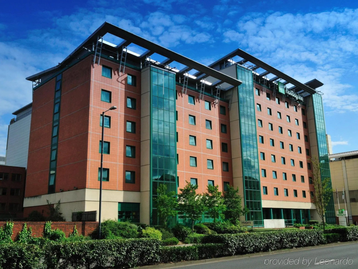 DoubleTree by Hilton Hotel Woking in Woking, United Kingdom from 143 ...