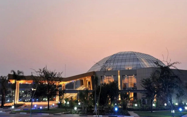 Radisson Blu Hotel Lusaka in Lusaka, Zambia from 186$, photos, reviews ...