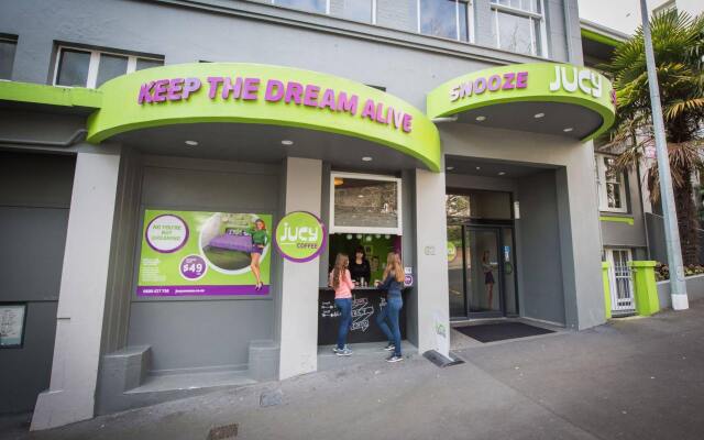Jucy Snooze in Auckland, New Zealand from 78$, photos, reviews ...