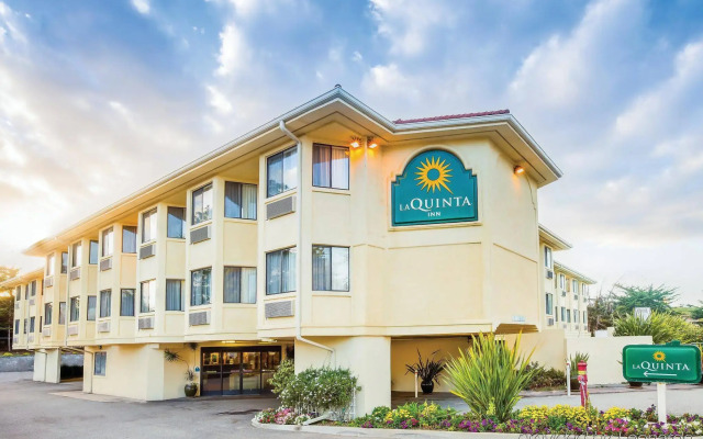 Hampton Inn Monterey in Monterey, United States of America from 377 ...