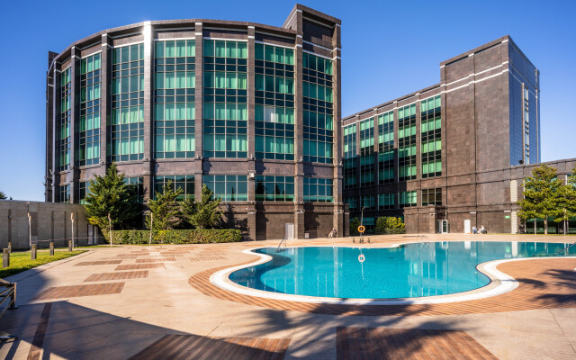 Fly Inn Baku in Baku, Azerbaijan from 133$, photos, reviews - zenhotels.com