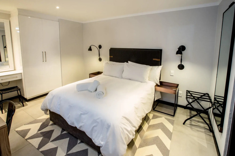 Max Executive Apartments - Johannesburg