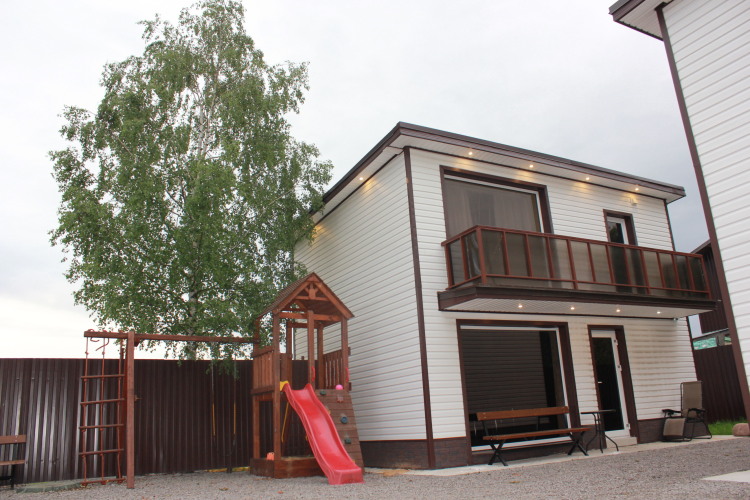 Kuvshinovo Siti Petergof Guest House - Saint Petersburg, Russia